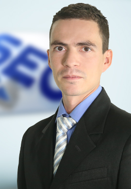 Axel Castillo - Consultor SEO - Desarrollador web - Diseñador Gráfico